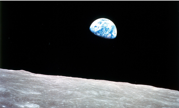 기드온성경이 달 궤도를 돌았던 성탄절 전야 > 간증 | 한국 국제기드온협회